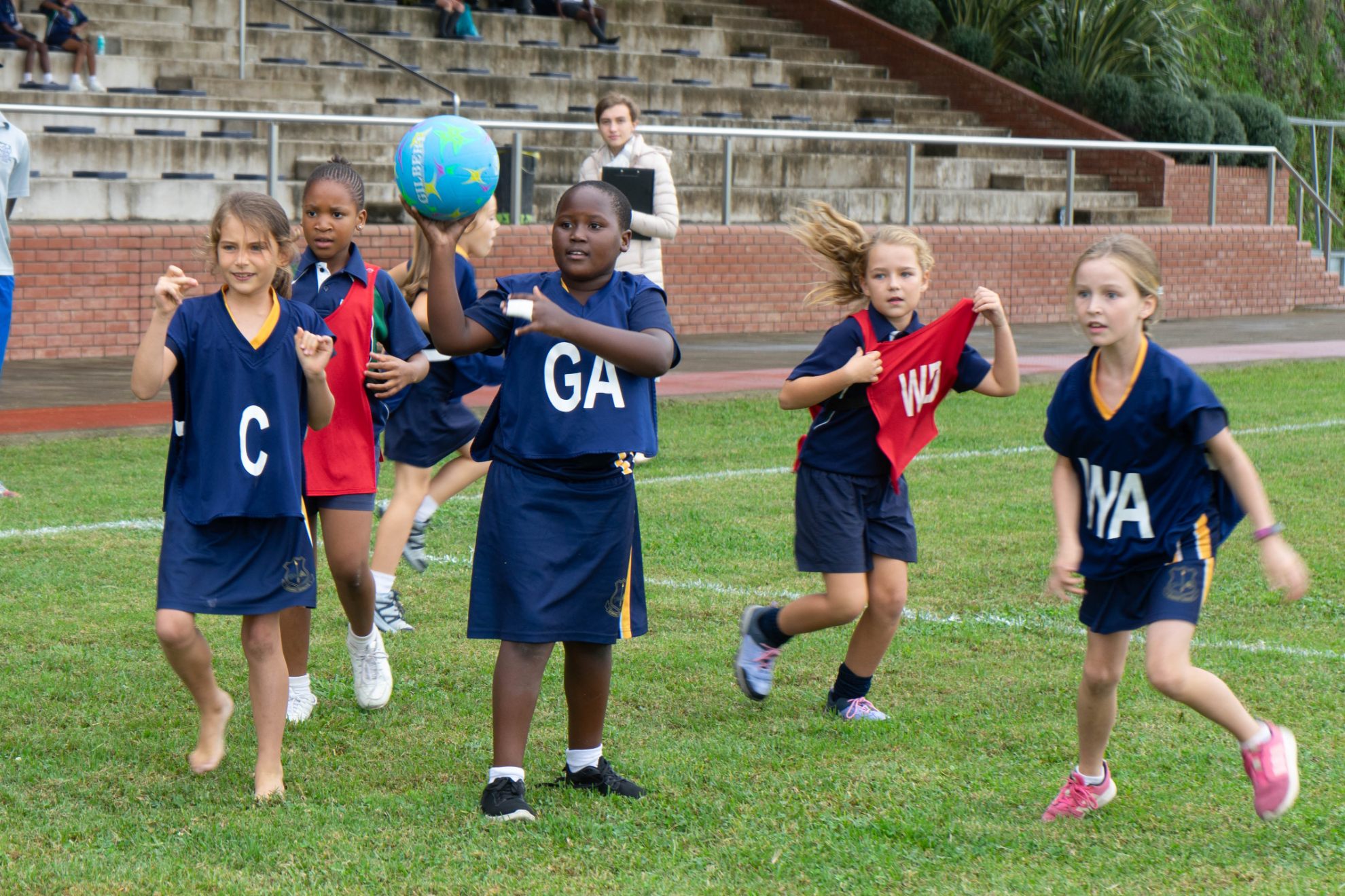 NETBALL U9 & U13 VS WKS – Domino Servite School